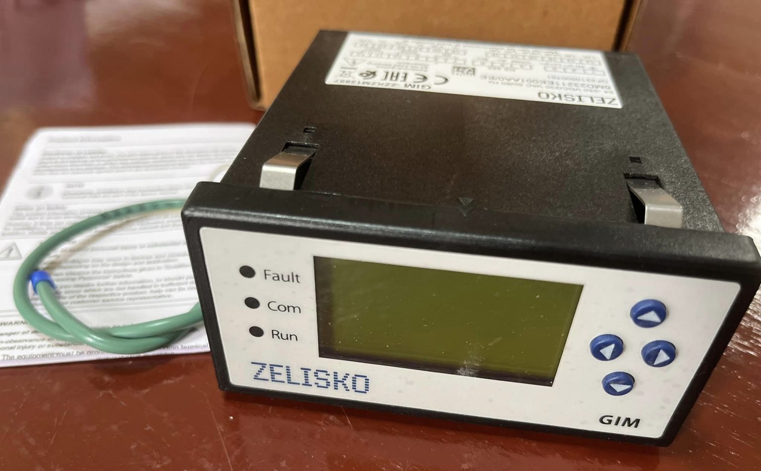 Voltage and Current Sensor with grid intelligent monitor